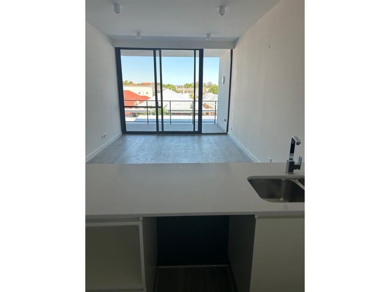 8 Basinghall Street, East Victoria Park, WA 6101 - realestate.com.au