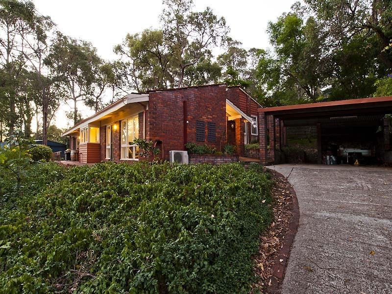 4 Lobelia Street, Roleystone, WA 6111 - realestate.com.au