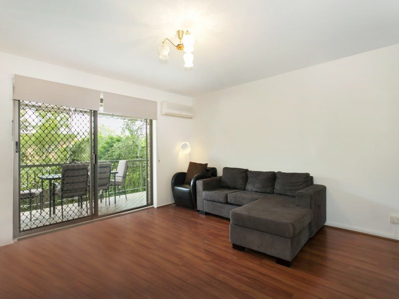3/65 Raby Road, Coorparoo, Qld 4151 - Property Details