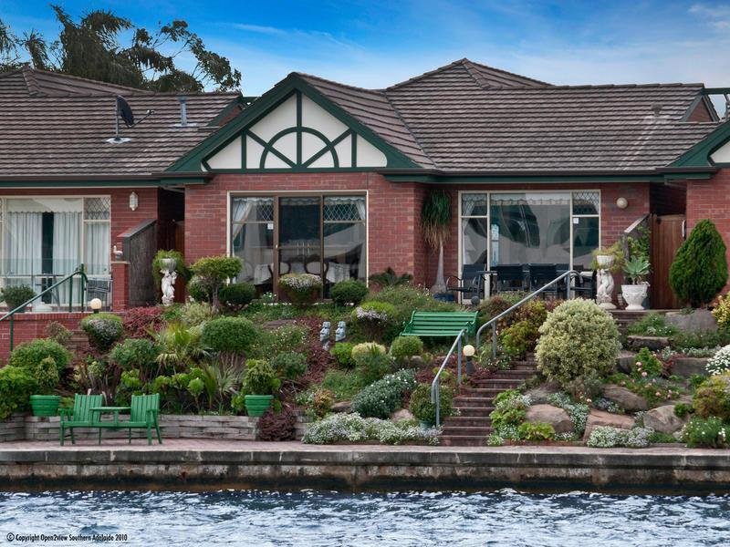 2/11 Martin Court, West Lakes, SA 5021 - realestate.com.au