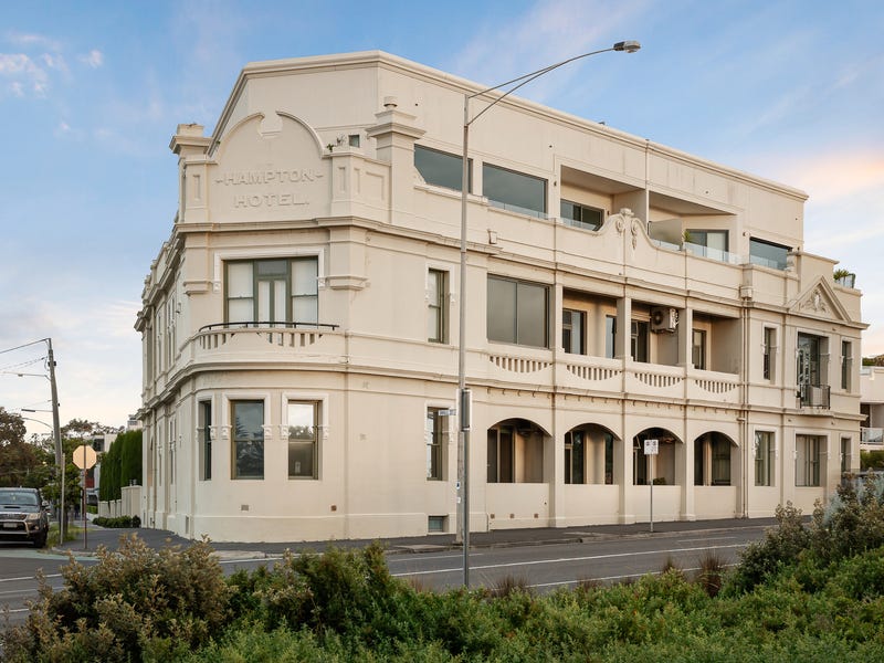 1/56 Beach Road, Hampton, Vic 3188 - Property Details