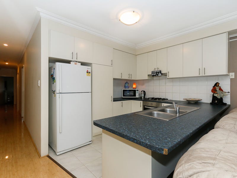 3/2B Chailey Place, Balga, WA 6061 - Property Details