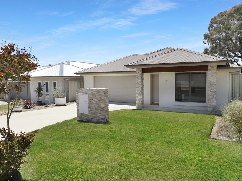 7 Wellesley Court, Raglan, NSW 2795 - Property Details