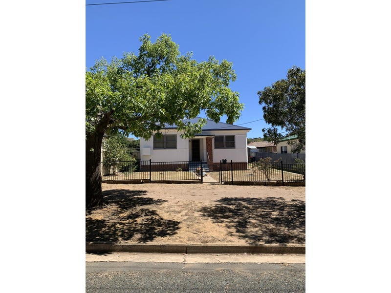 18 Adam Street, Goulburn, NSW 2580 - realestate.com.au
