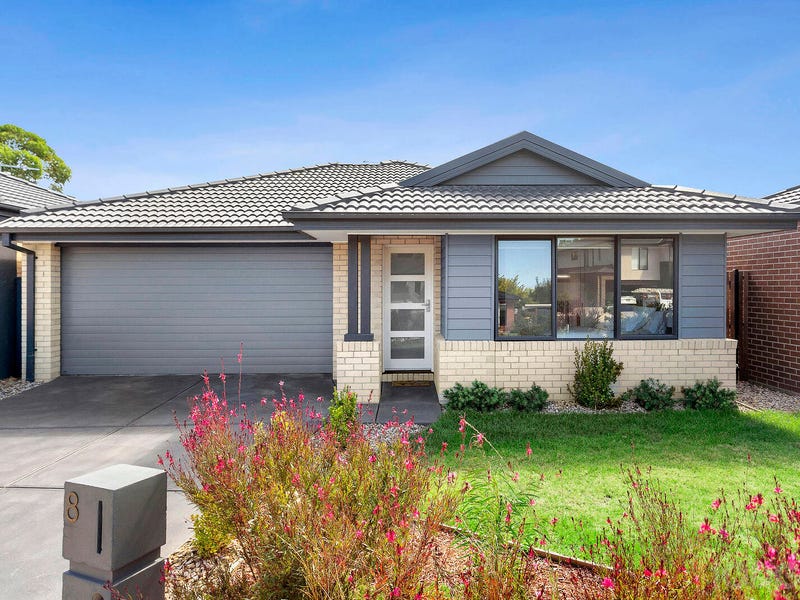 8 Lomandra Court, Lara, VIC 3212 - realestate.com.au