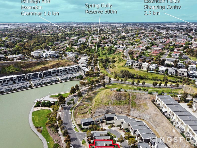 128 Valley Lake Boulevard, Keilor East, VIC 3033 - realestate.com.au