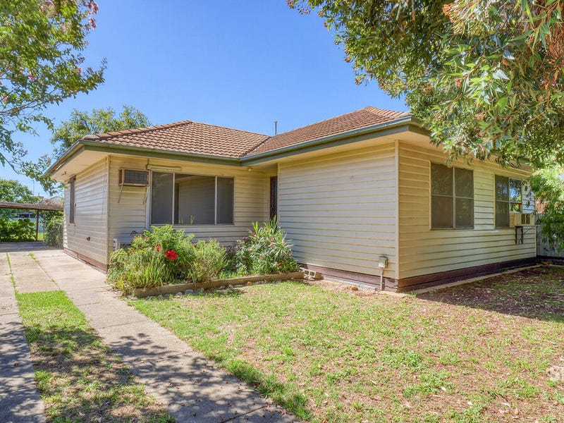 11 Hamilton Street, Shepparton, Vic 3630 - Property Details