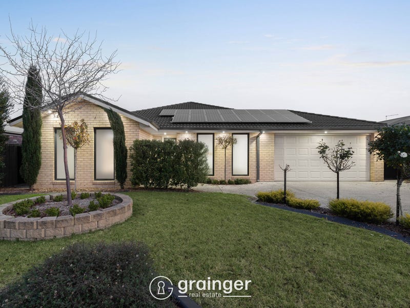 13 Iris Wells Close, Tooradin, Vic 3980 - Property Details