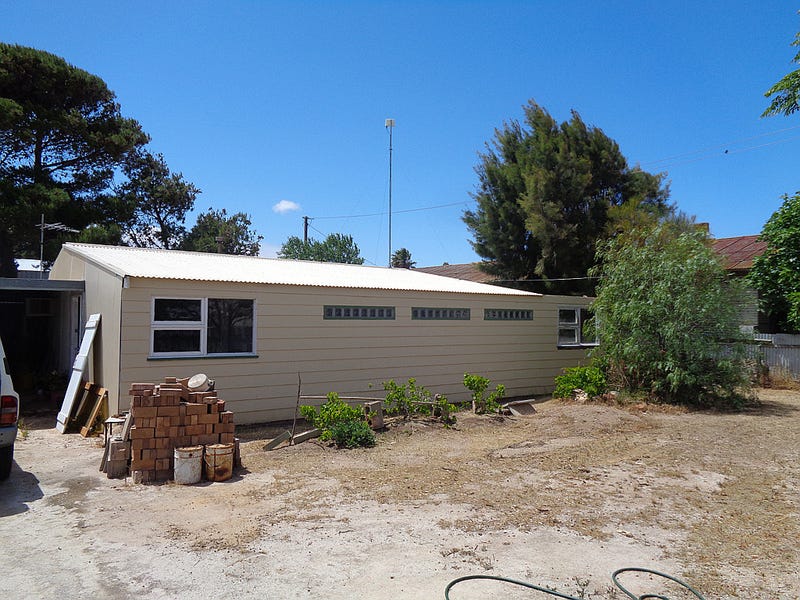 10 Richardson Street, Parham, SA 5501 - Property Details