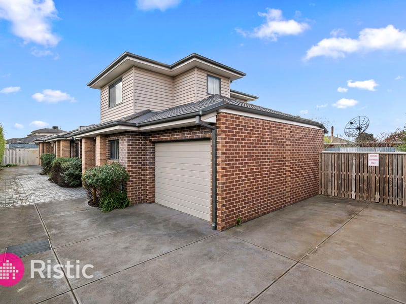 3/26 Houston Street, Epping, Vic 3076 - Property Details