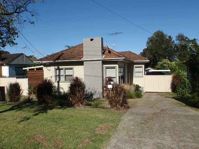 120 Hinemoa Street, Panania, NSW 2213 - realestate.com.au