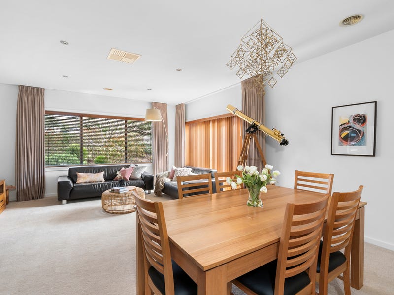 101 Kitchener Street, Garran, ACT 2605 - Property Details