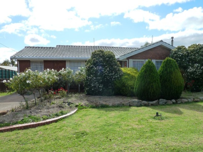 7 Richards Road, Willunga, SA 5172 - Property Details