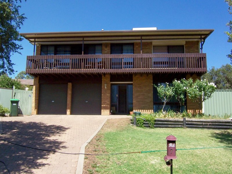 7 Oak Place, Muswellbrook, NSW 2333 - realestate.com.au