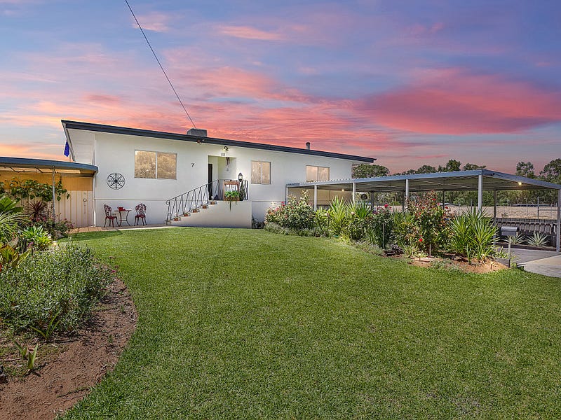 7 Adams Street, Wentworth, NSW 2648 - Property Details