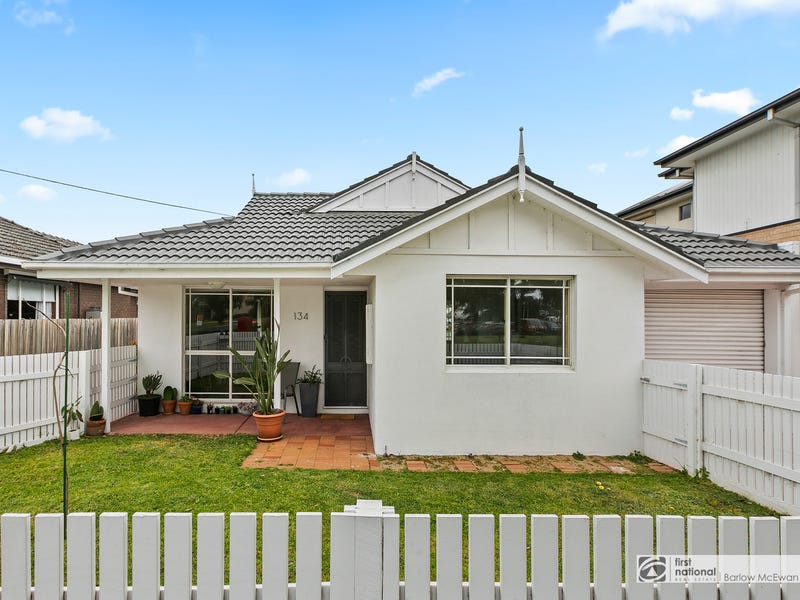 1/134 Civic Parade, Altona, Vic 3018 - Property Details