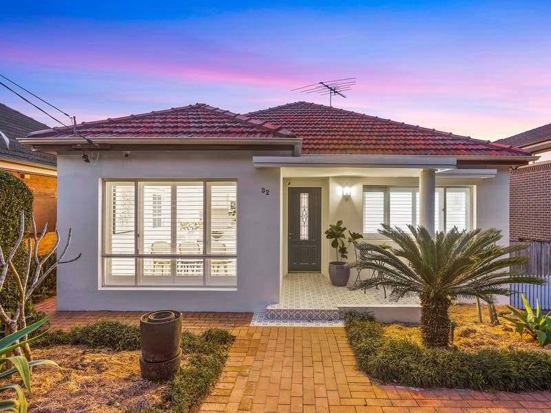 32 Oatley Park Avenue, Oatley, NSW 2223 - Property Details