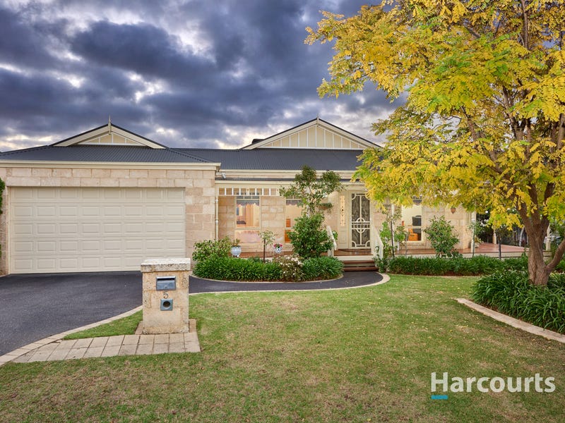 5 Ben Drive, Mornington, Vic 3931 - Property Details