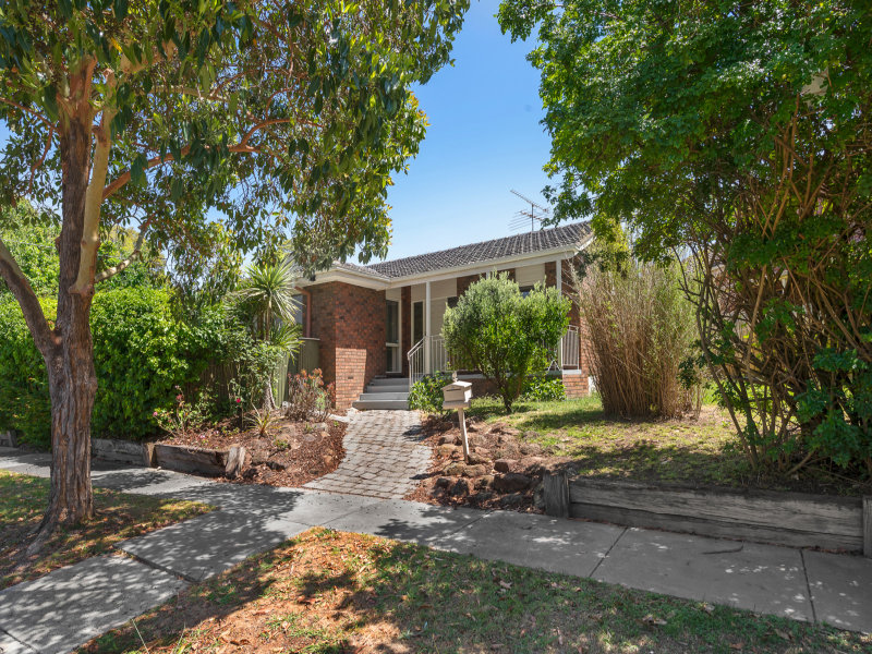 30 Spruzen Avenue, Kew East, VIC 3102 - realestate.com.au