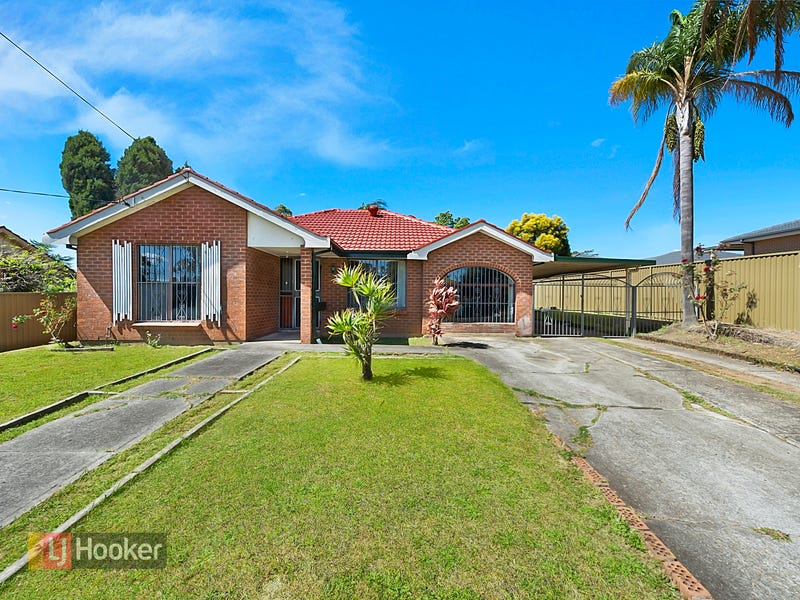 9 Fox Hills Crescent, Prospect, NSW 2148 - Property Details