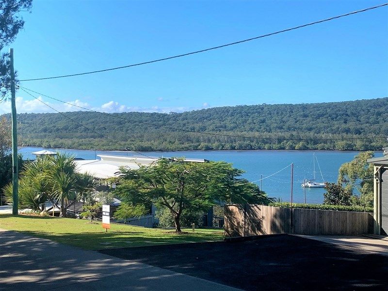 116 WAHINE DRIVE, Russell Island, Qld 4184 - Property Details