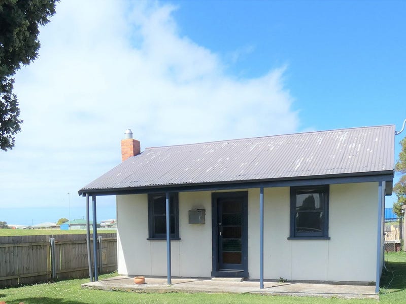 4 Plummer Court, Somerset, Tas 7322 - Property Details