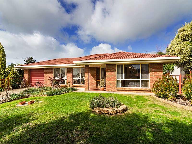 76 Zanker Drive, Mount Barker, SA 5251 - realestate.com.au