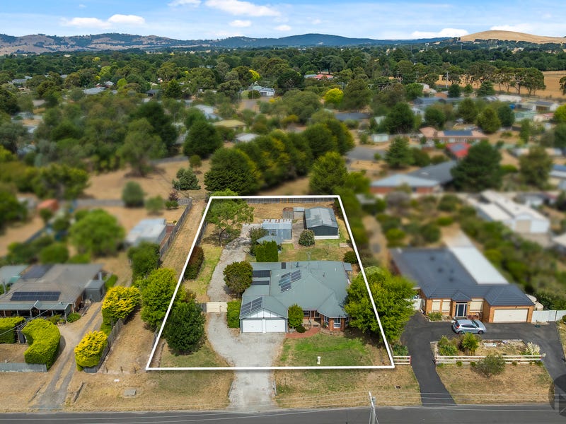 12 Rose Boulevard, Lancefield, VIC 3435 - realestate.com.au
