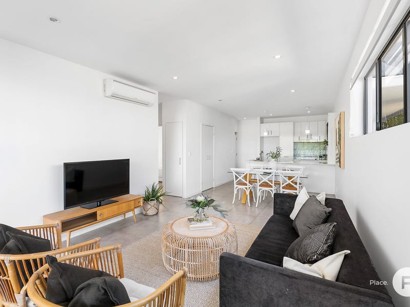 1/15 Lytton Road, Bulimba, Qld 4171 - Property Details