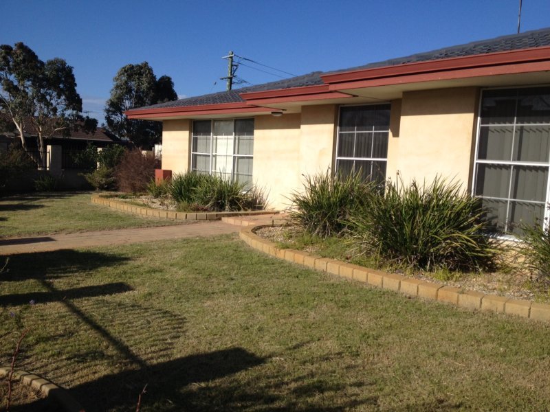 50 Council Avenue, Rockingham, WA 6168 - Property Details