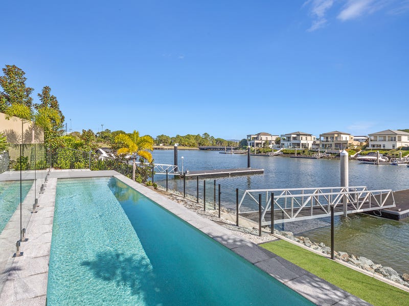 8808 The Point Circuit, Hope Island, QLD 4212 - realestate.com.au