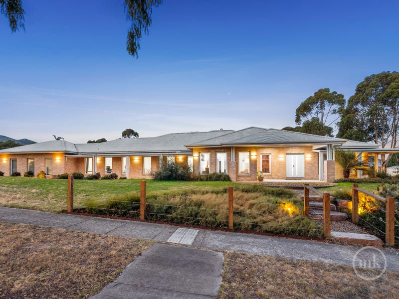 1-3 Laurimar Hill Drive, Doreen, Vic 3754 - Property Details
