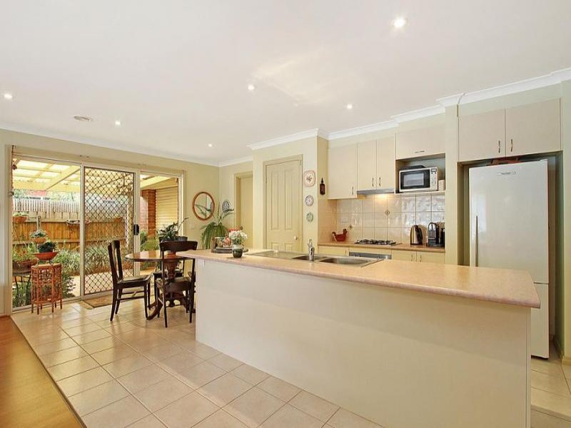 6 Reece Court, Lilydale, Vic 3140 - Property Details