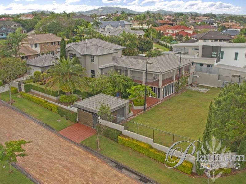 3 Troon Place, Carindale, QLD 4152 - realestate.com.au