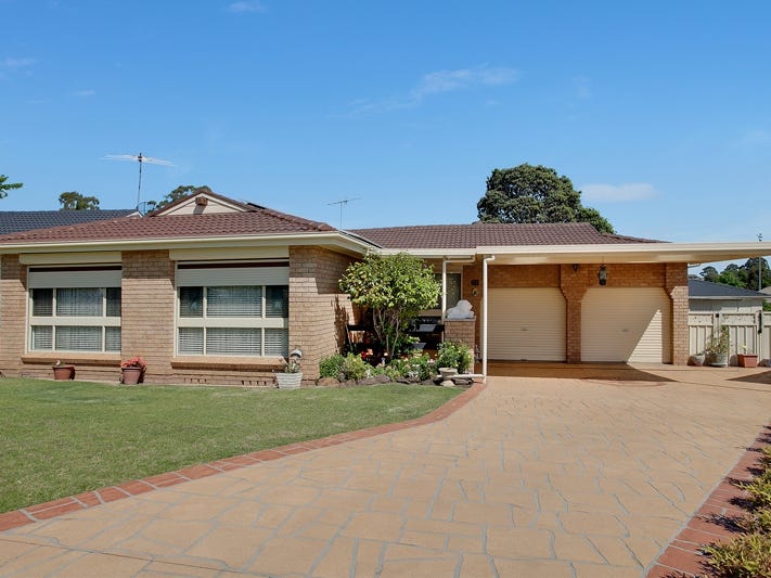 11 Kitava Place, Glenfield, NSW 2167 - Property Details