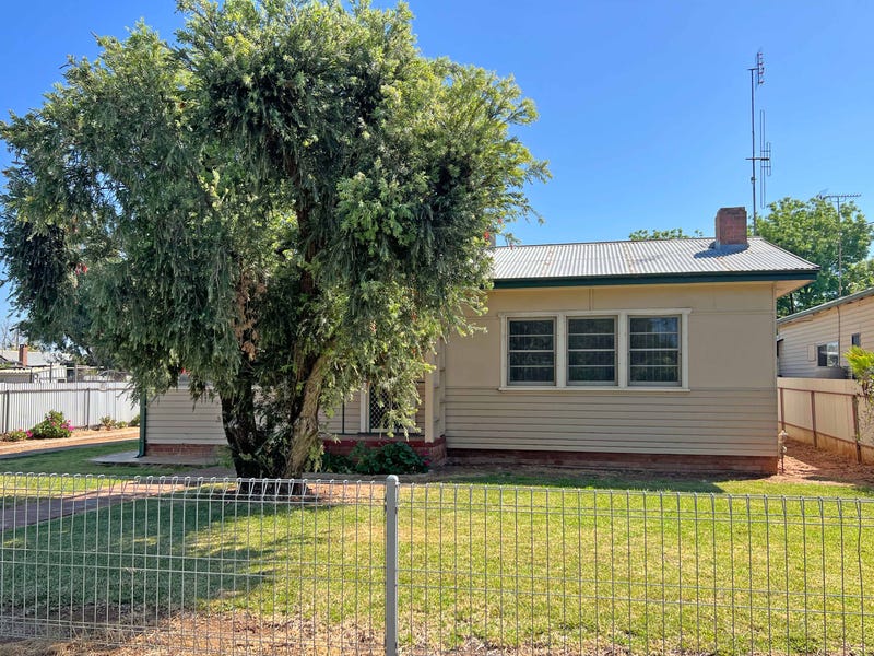 17 Thomson Street, Forbes, NSW 2871 - Property Details