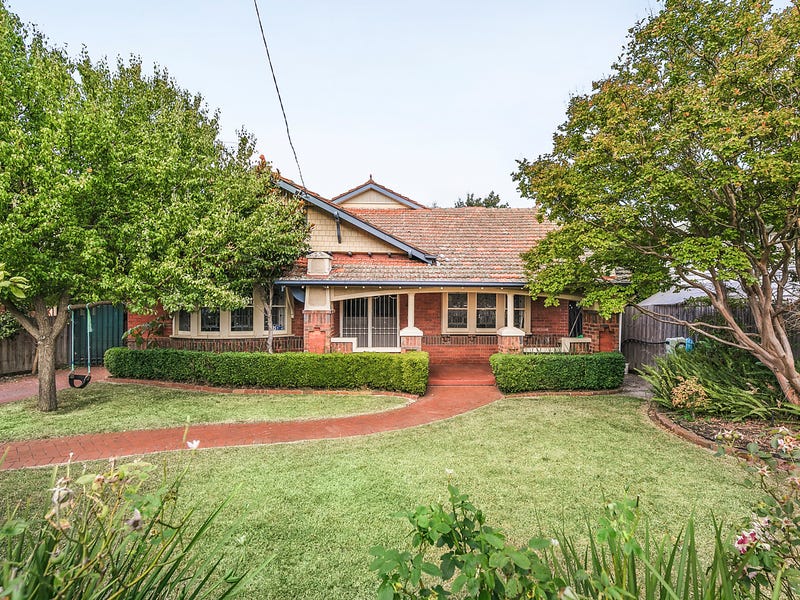 24 Hoddle Street, Essendon, Vic 3040 - Property Details