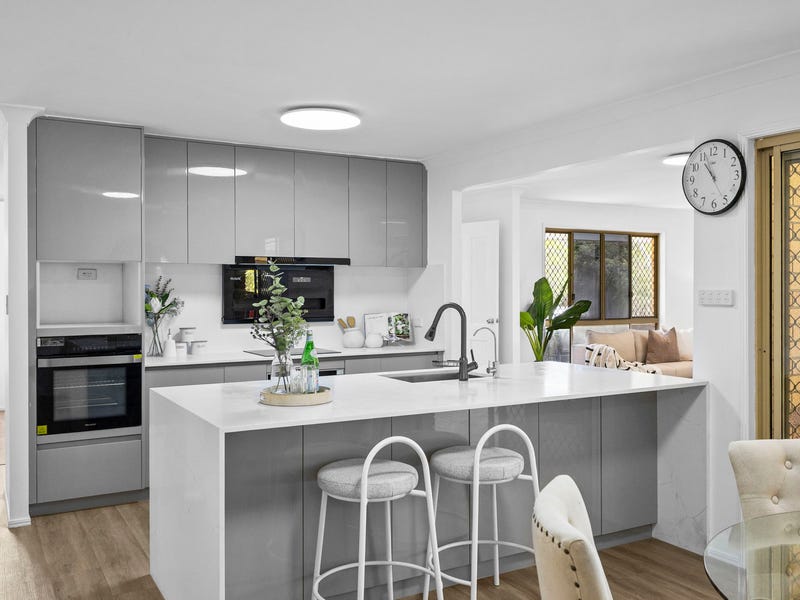 69 Hamish Street, Calamvale, Qld 4116 - Property Details