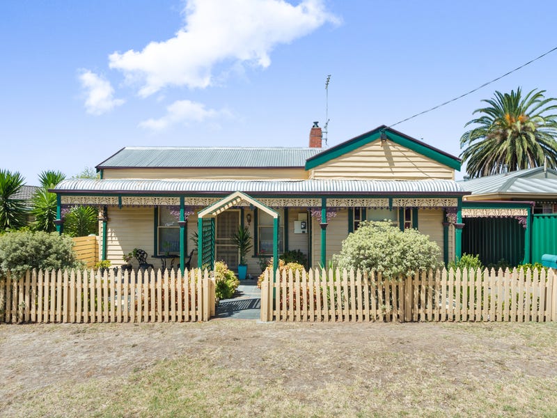 18 Hayes Street, Ironbark, VIC 3550 - realestate.com.au
