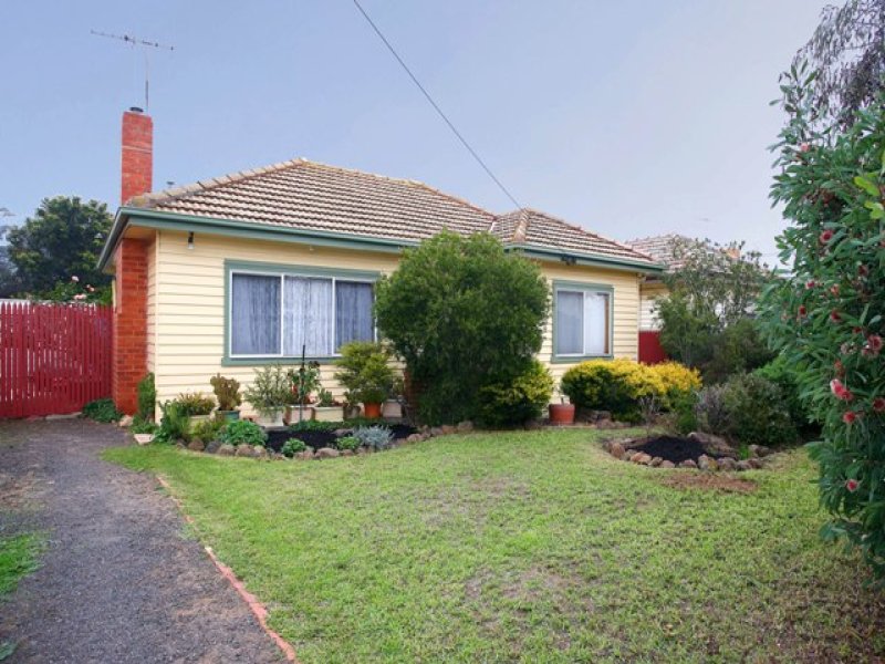 16 Galvin Road, Werribee, Vic 3030 - Property Details