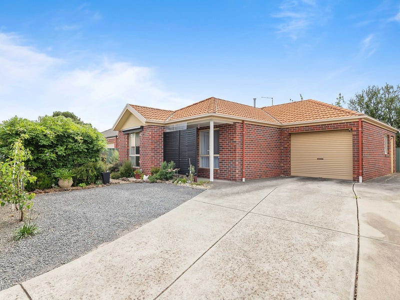 21 Domain Gardens, Sebastopol, Vic 3356 - Property Details