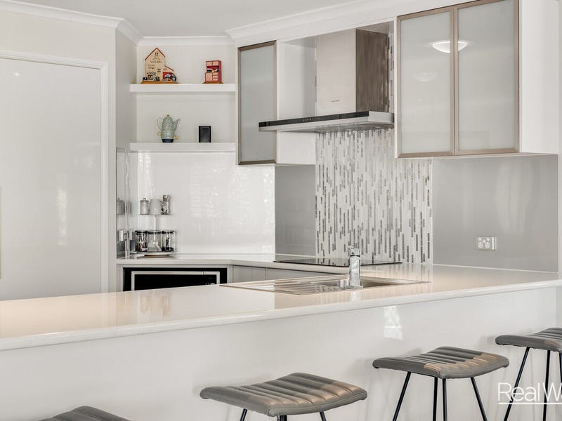 18 Westfield Drive, Westbrook, Qld 4350 - Property Details