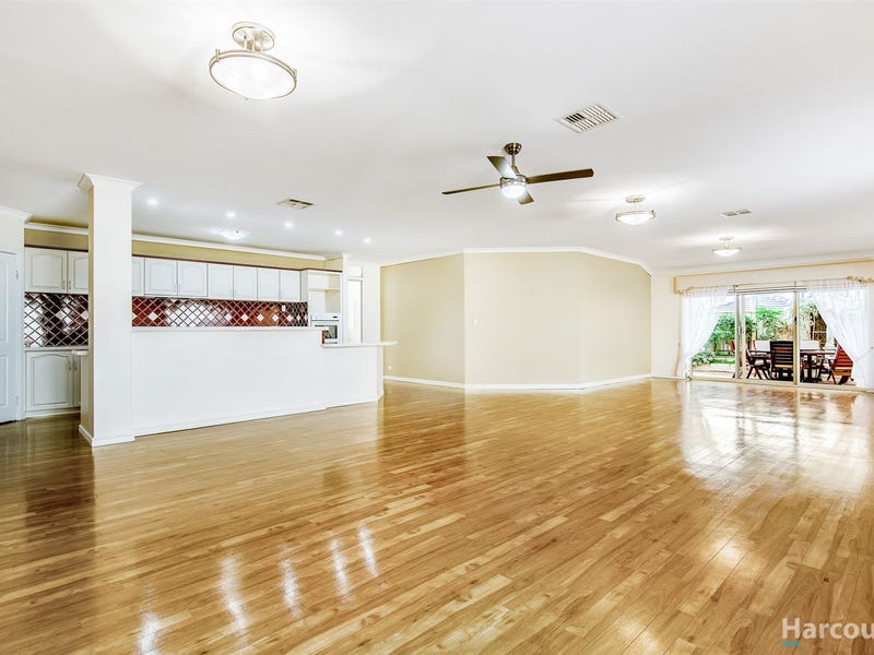 11 Brantwood Approach, Hocking, WA 6065 - Property Details