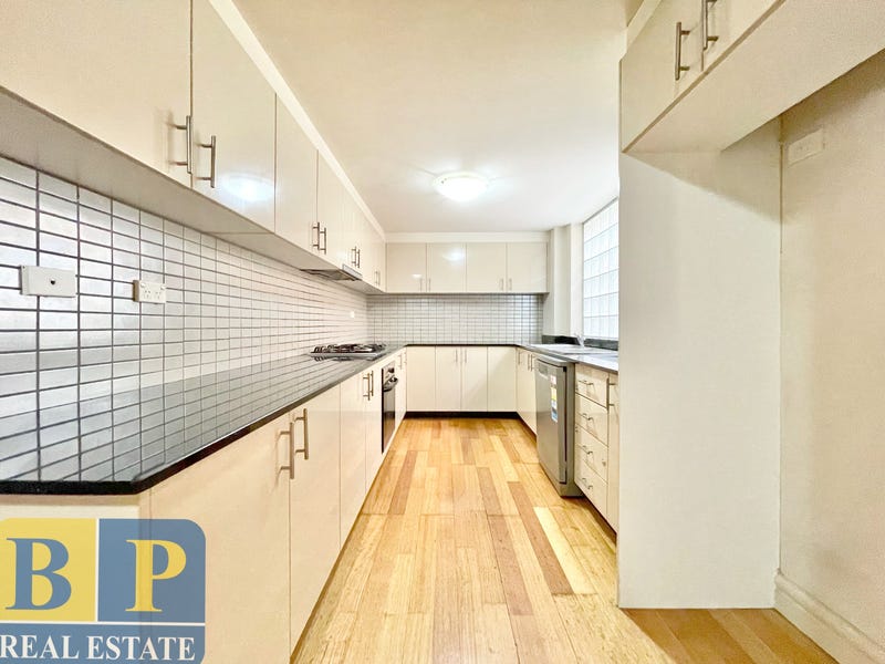 301/33-35 Cowper Street, Parramatta, NSW 2150 - realestate.com.au