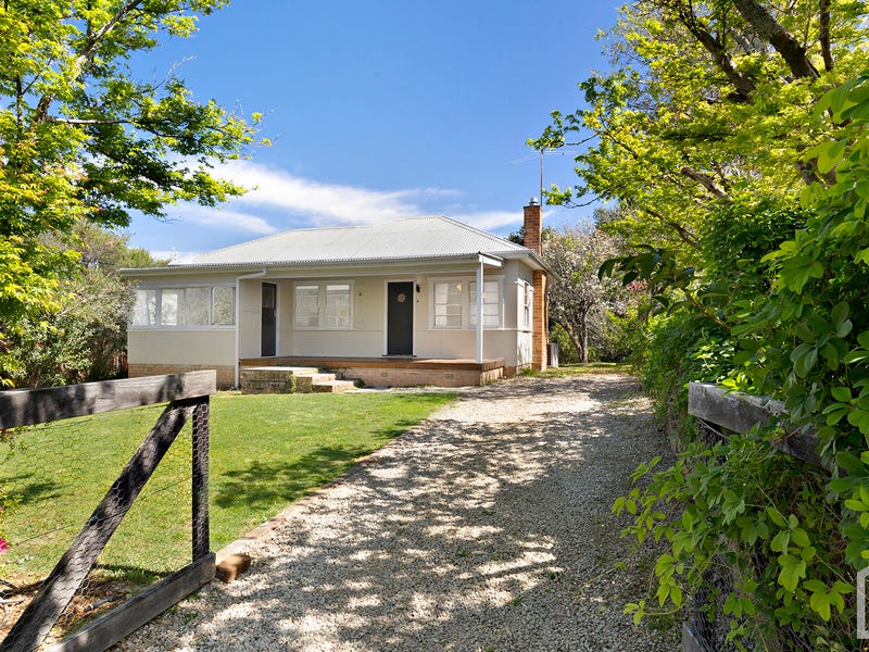 51 Raymond Road, Springwood, NSW 2777 - Property Details