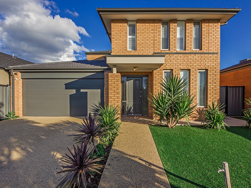 14 Bowmont Drive, Derrimut, Vic 3026 - Property Details
