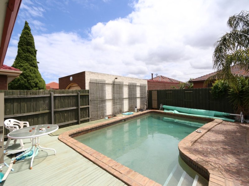 2 Cranley Place, Thomastown, VIC 3074 - realestate.com.au