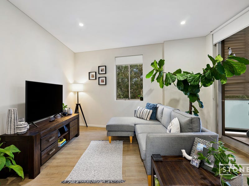 10-8-junia-avenue-toongabbie-nsw-2146-property-details