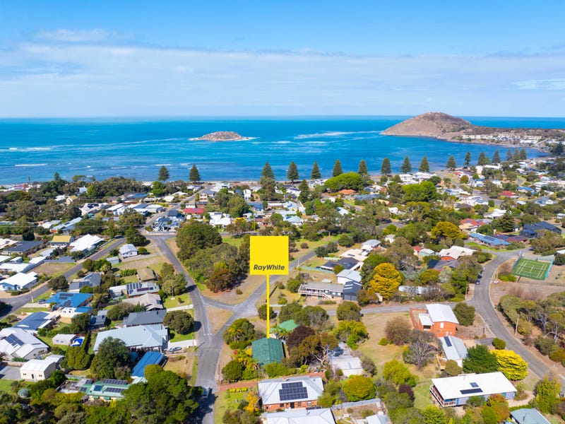 Houses for Sale in Encounter Bay, SA 5211 - realestate.com.au