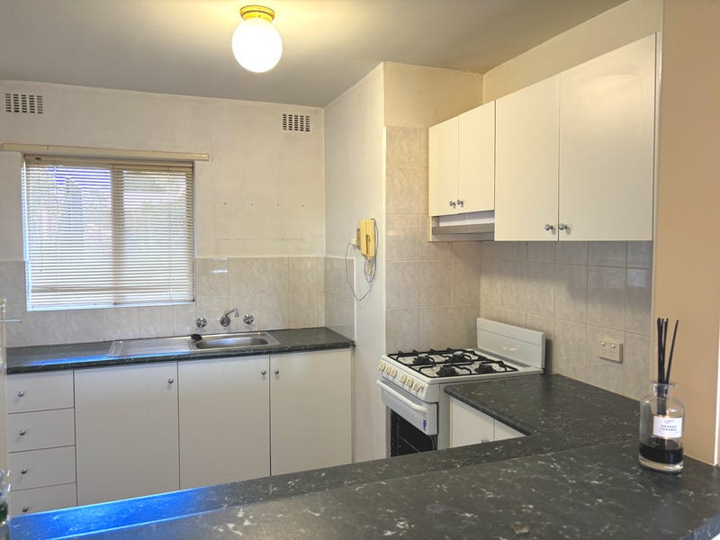 2/26 Morrit Way, Parmelia, WA 6167 - Property Details